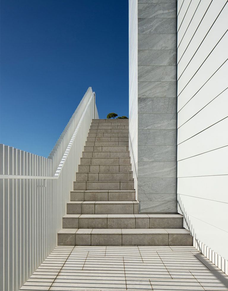 RECRAFTED ART HOUSE / Auckland - Crosson Architects