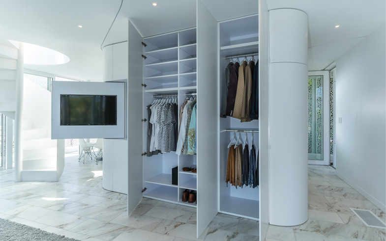 1552-White_interior-open-wardrobe-landscape-785-x-491-web - Crosson ...